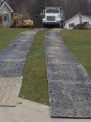 Composite Mats | Mondello Scaffolding & Shoring